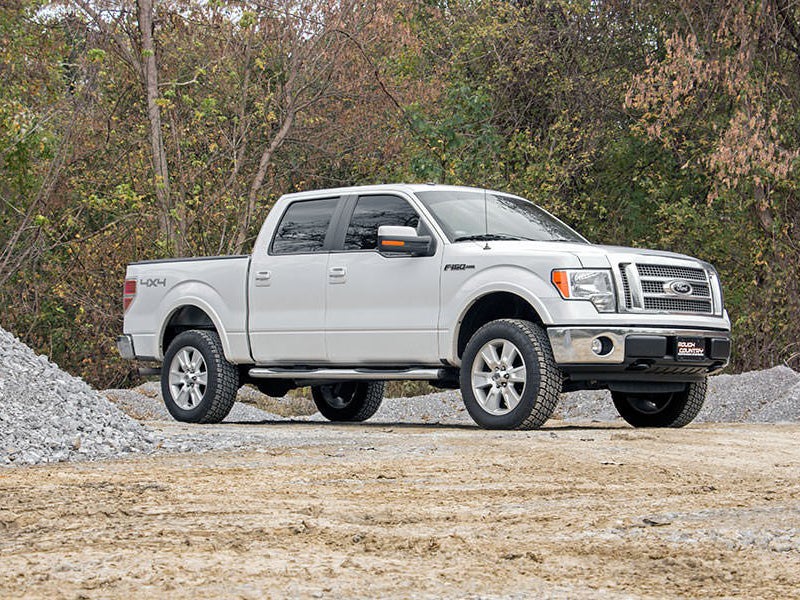 568, Rough Country 2 inch Leveling Lift Kit for the Ford F-150