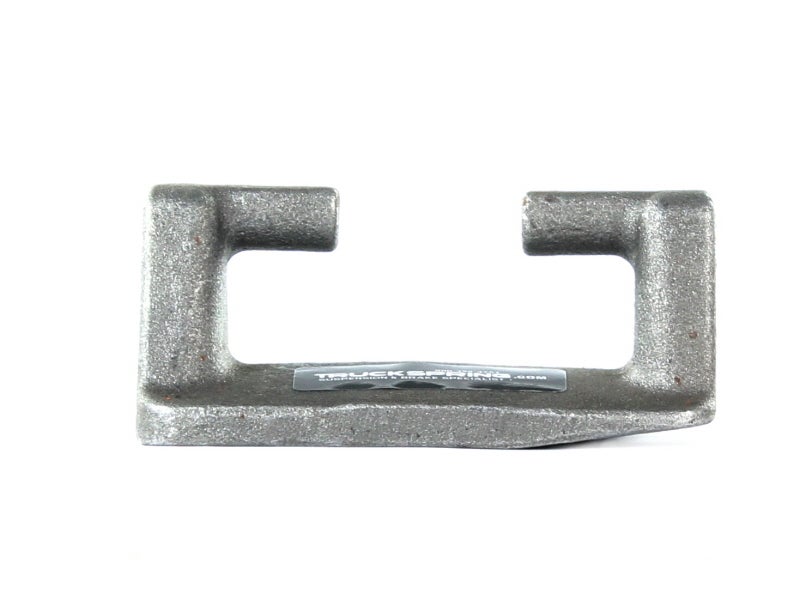 M222083 | Chalmers Axle Saddle | 222083