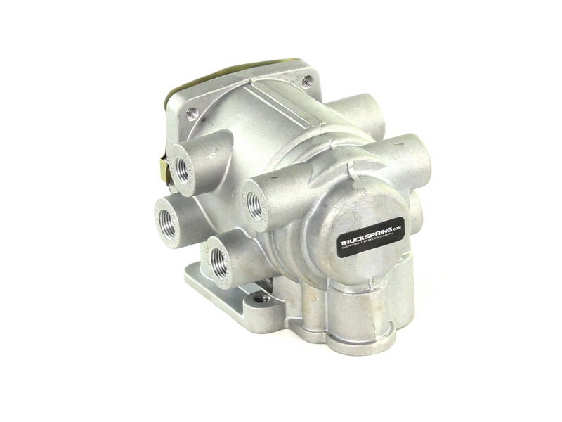 170.101818 | E7 Type Dual Circuit Foot Valve